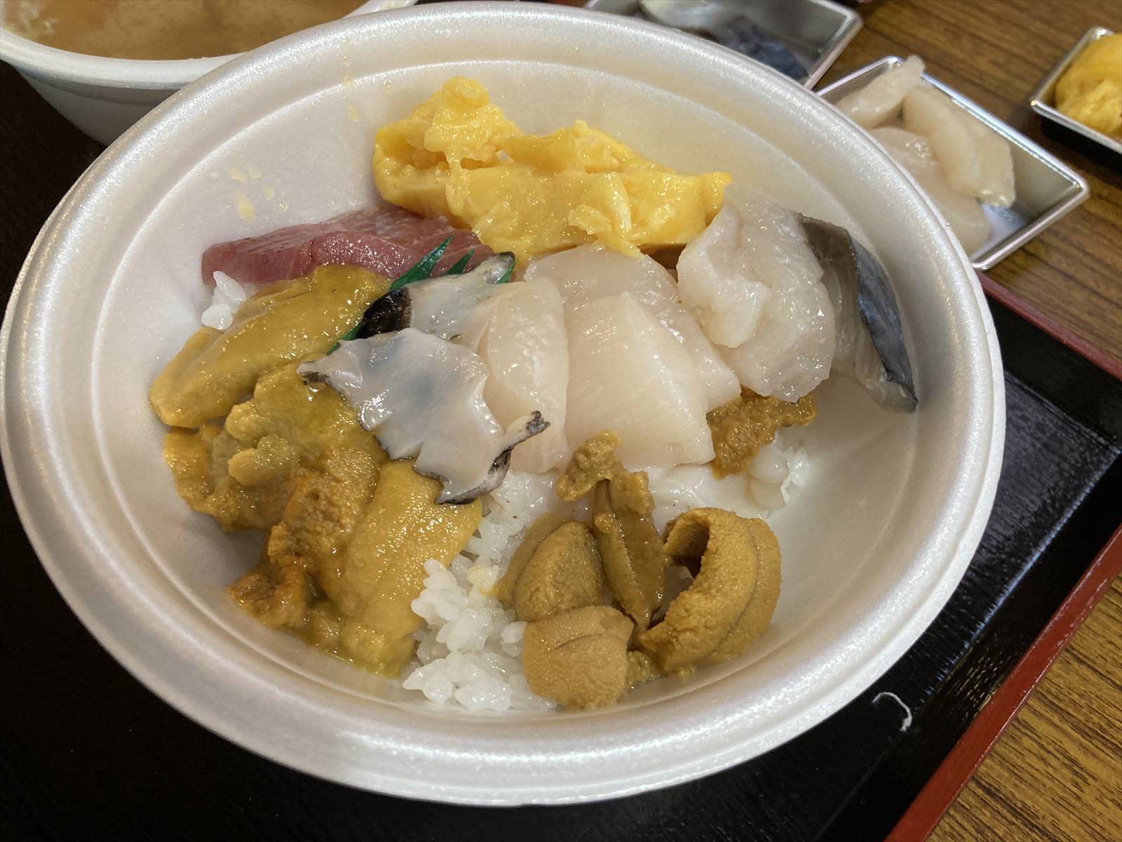 のっけ丼 ＠青森魚菜センター 本店 後編: 亀之丞日記